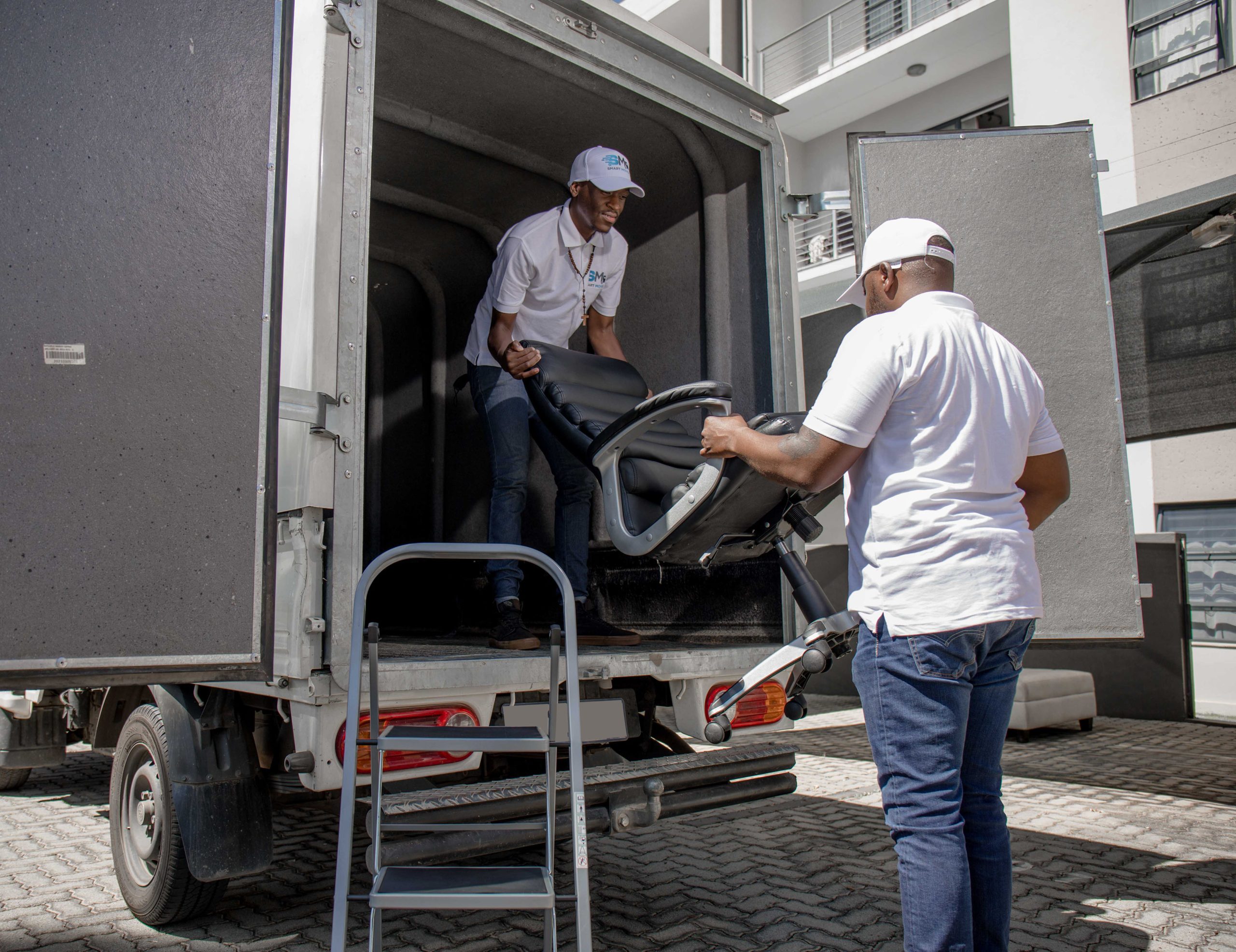 Contact – Smart Mover